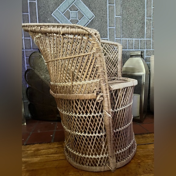 Accents | Full Size Vintage Peacock Wicker Barrel Chair Pick Up In ...